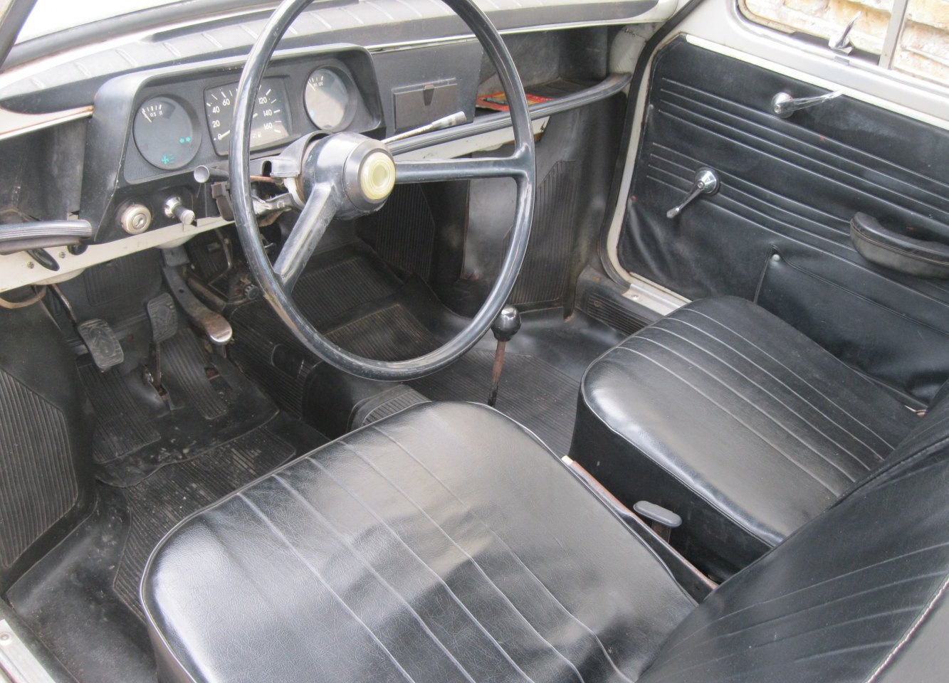 ZAZ 968 technical specifications and fuel economy